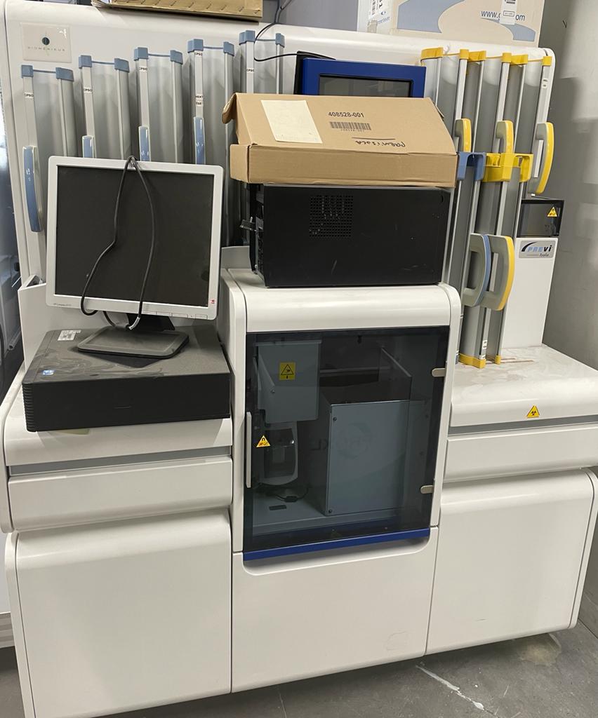 Automate de laboratoire PREVI Isola BIOMERIEUX - Vitam Dare